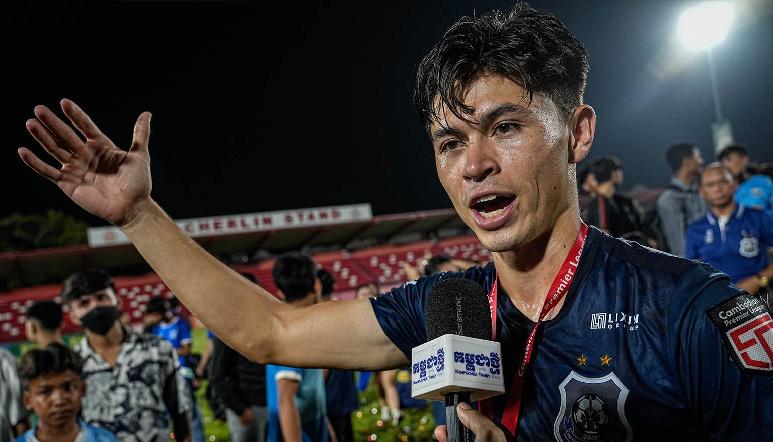 Nick Taylor បញ្ជាក់ រឿងក្លិបថៃ ចង់ បាន រូប គេរដូវកាលក្រោយ